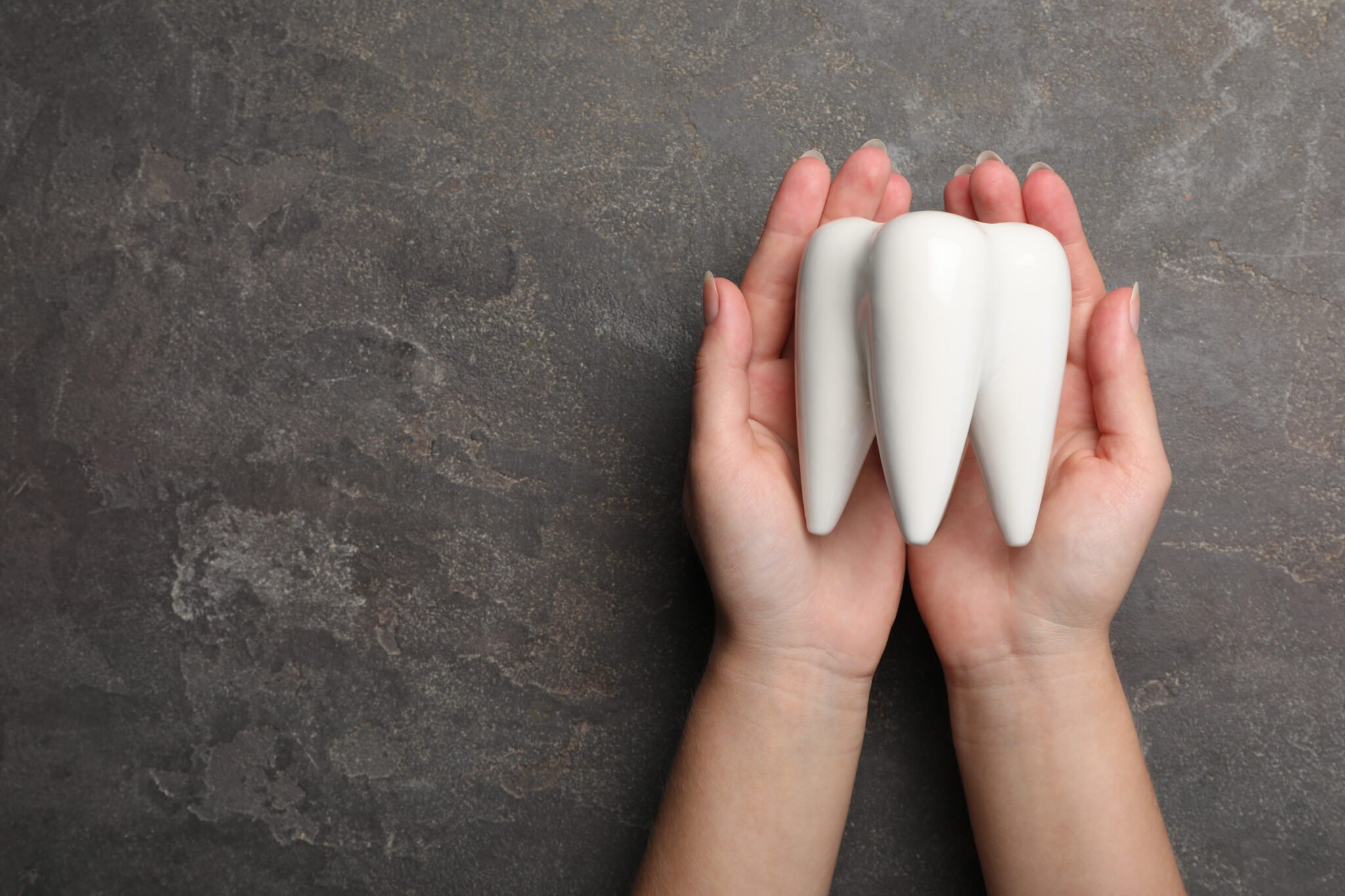 Saving A Loose Or Lost Tooth | Prairie Village, KS